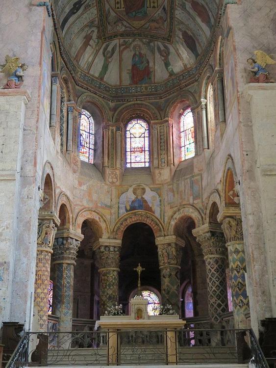 Eglise Sainte Radegonde - Lieux à voir et quoi visiter à Poitiers