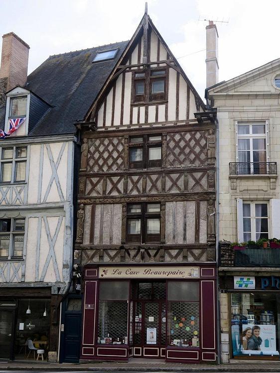 Maison de l'Apothicaire Simon Poisson - Lieux à voir et quoi visiter à ...