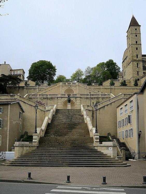 Auch - Circuit de visite, itinéraire et descriptions