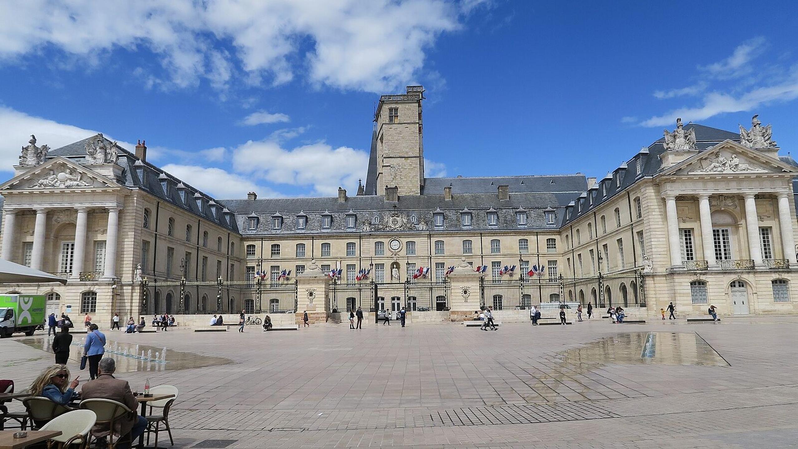 Dijon - Sightseeing tour in Dijon in France