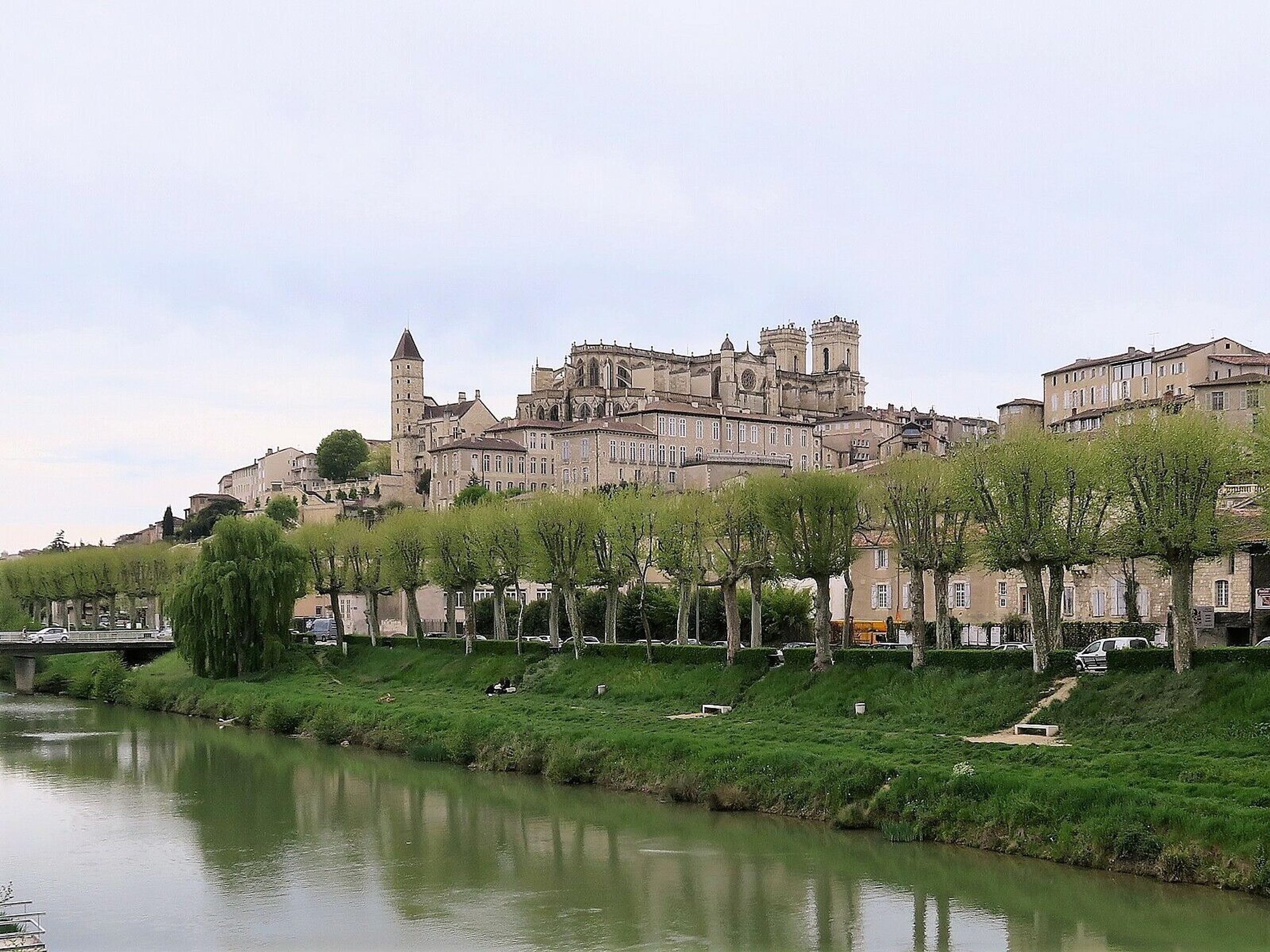 Auch - Circuit de visite, itinéraire et descriptions